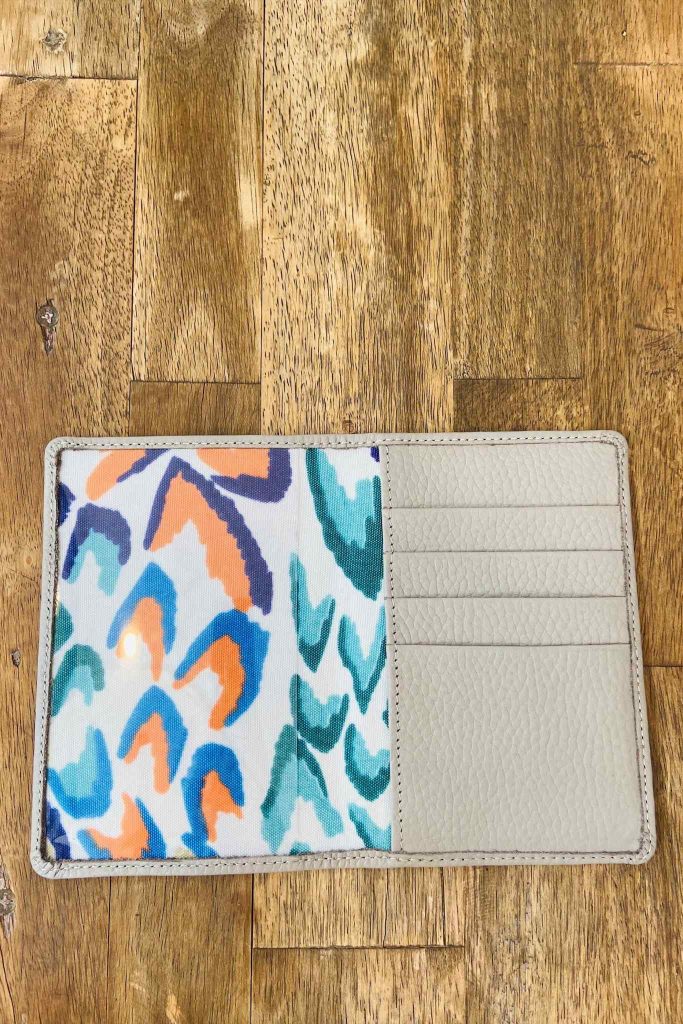 JULES PASSPORT WALLET | ANUPA